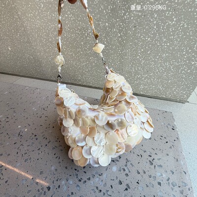 手缝串珠贝母包2026新款网红名媛晚宴风贝壳包包女手提单肩腋下包