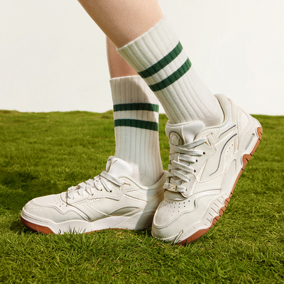 李宁女子运动生活系列休闲板鞋优雅复古百搭舒适潮流AGCV078 -B品