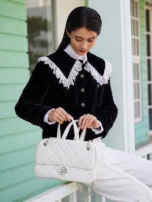 白鹅绒小香风经典简洁鹅绒服