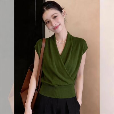 交叉V领莱赛尔天丝短袖针织女收腰显瘦夏季牛油果绿设计感T恤上衣