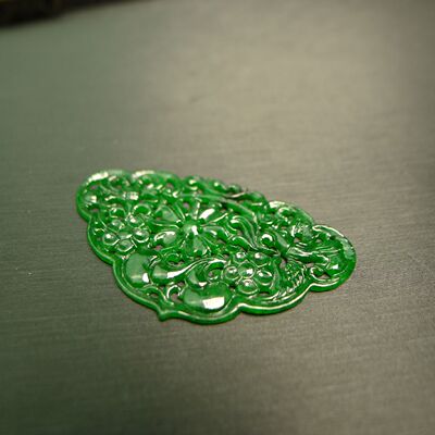 老翡翠喜上眉梢雕花吊坠胸针花片