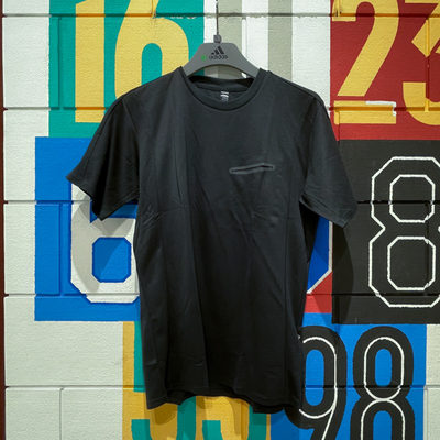 阿迪达斯武极运动休闲短袖T恤