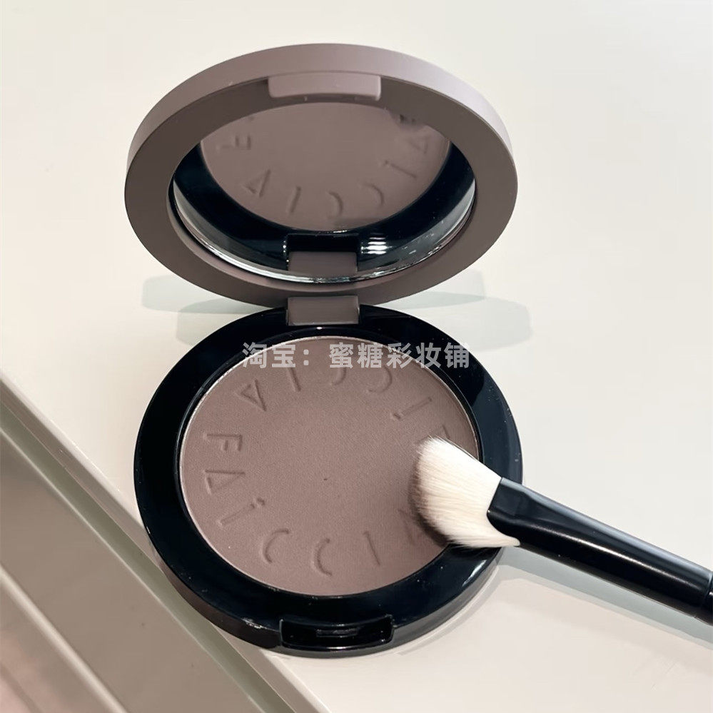 zui接近人体皮肤阴影的修容 下颌线投落下来的自然阴影 融肤鼻影