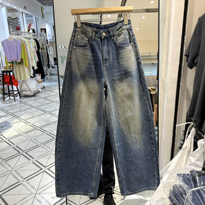 K61532烫钻牛仔弯刀裤