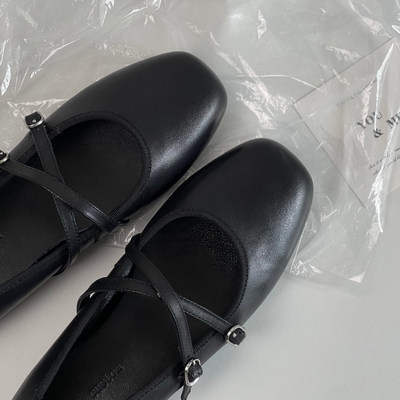 温汀摩诺法式复古交叉带玛丽珍鞋