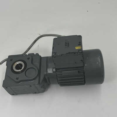 FLENDER CA10-G56M4 220/380VAC 0.09KW 1350RPM I:32 0.70KW GEA