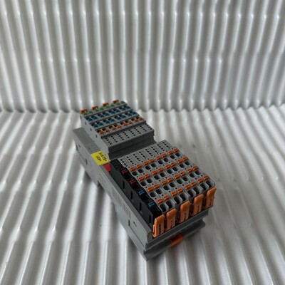 1x Phoenix Contact Axioline AXL F DO16/3 2F Erweiterungsmodu