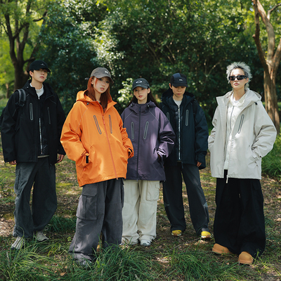 COCO GLARY新款情侣户外冲锋衣连帽防水运动登山服春秋季徙步外套