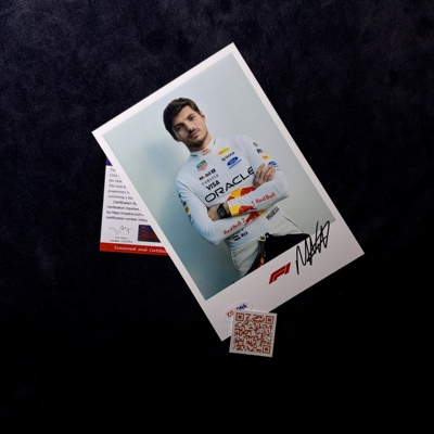 维斯塔潘 Max Verstappen 亲签照片 编码已遮挡到货查询证书