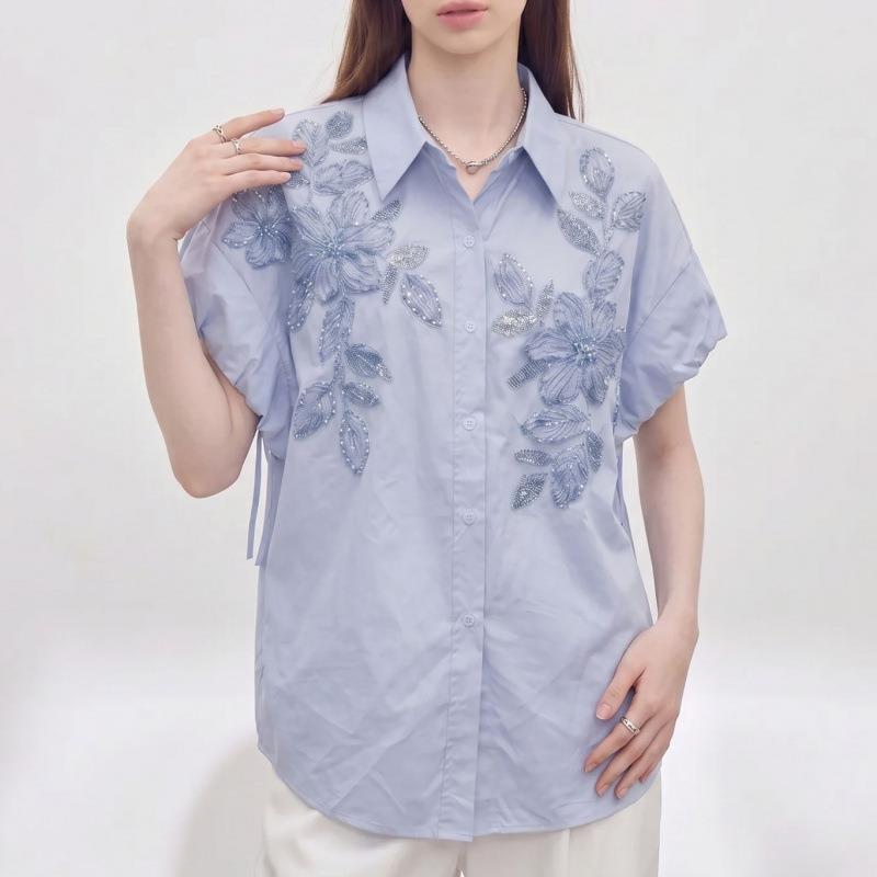 2026年夏季新款法式气质蓝色立体花朵花苞袖衬衣女设计感短袖衬衫