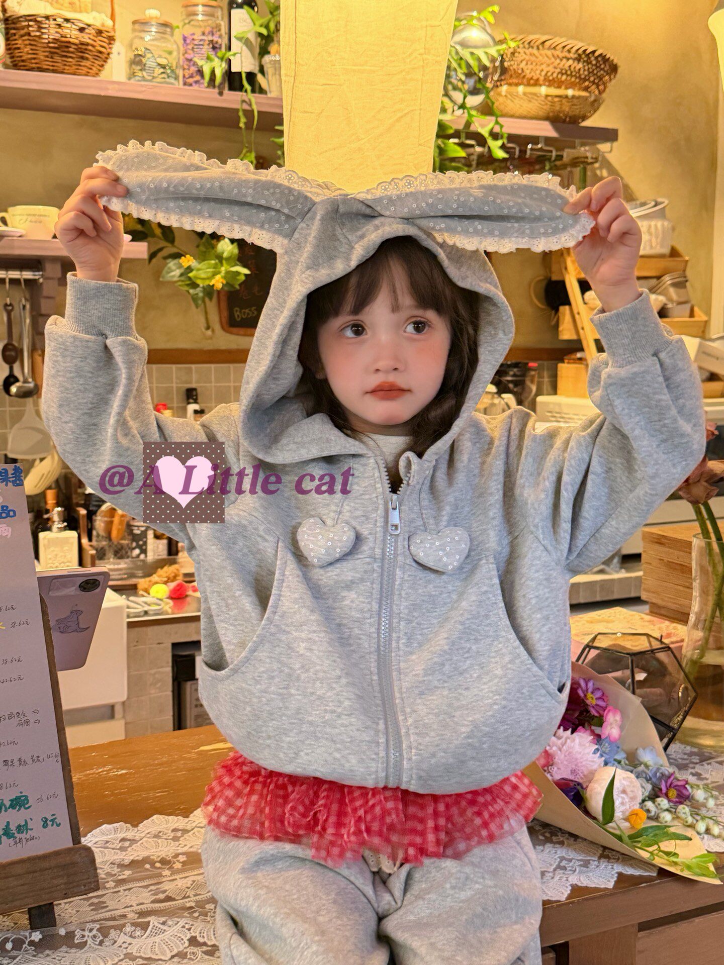 小猫集邮册110-150中大童2026秋季新款灰色兔耳朵洋气可爱套装