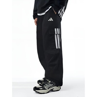 阿迪达斯Adidas运动裤男休闲裤梭织时尚透气宽松直筒裤长裤KF2749