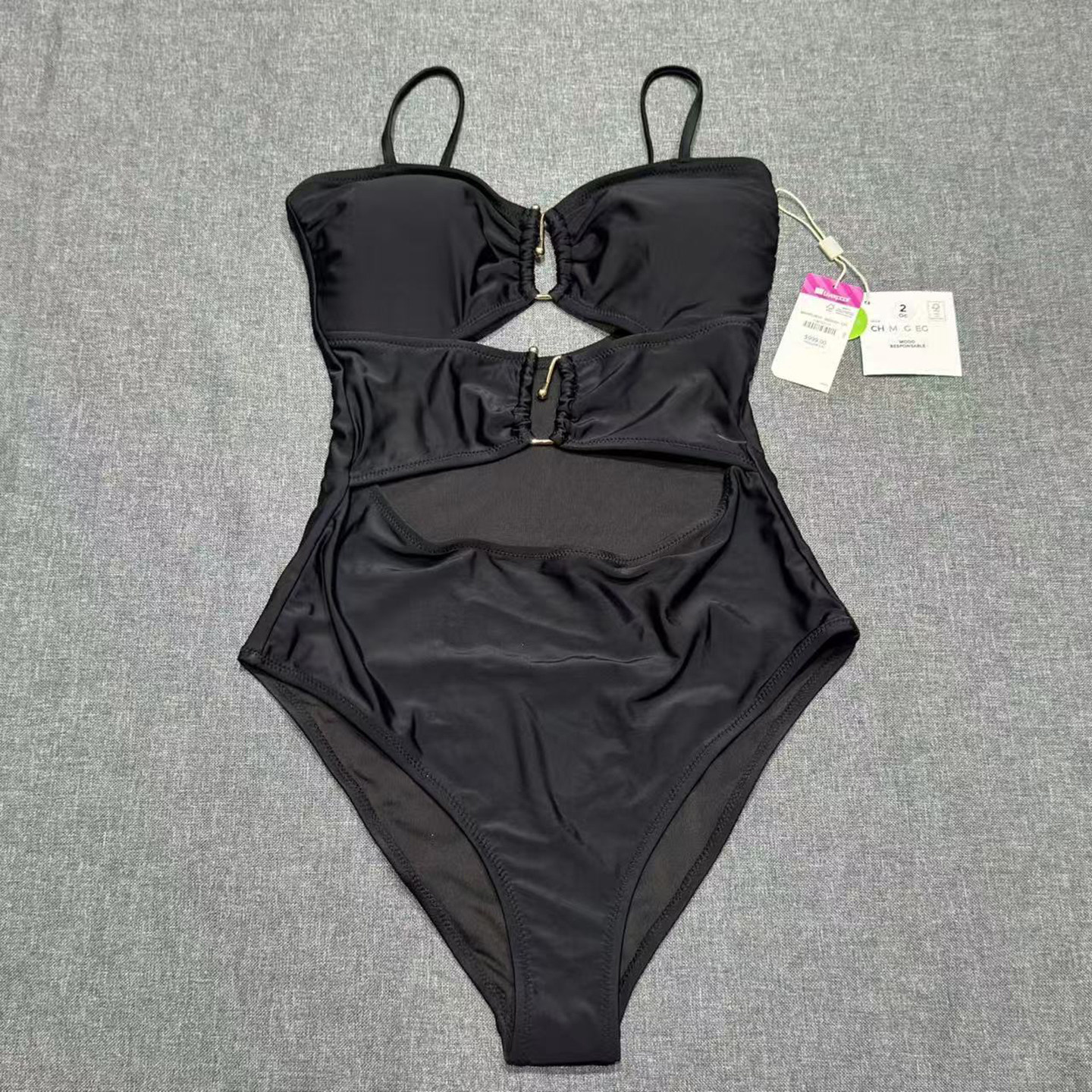 出口欧美女士成人黑色前饰品露肚双肩大露背简约三角裤连体游泳衣