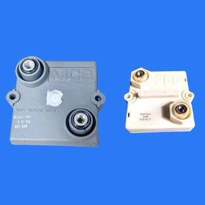 UXP/600 5RK是变频器多传动平衡保护电阻RCEC750 5 5%询价