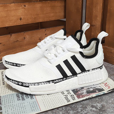 阿迪达斯三叶草男女运动休闲鞋