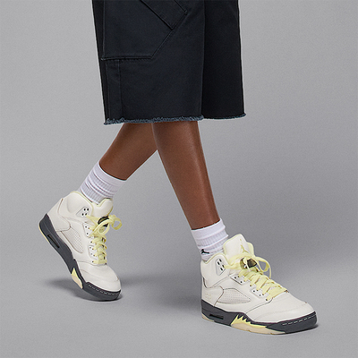 Nike/耐克正品JORDAN男女系带高帮轻盈缓震耐磨运动鞋IM7592-130