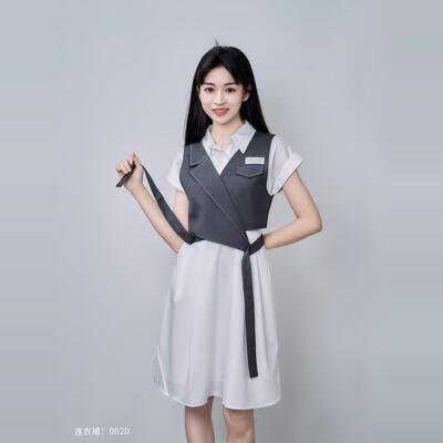 柒量一裁撞色套马甲连衣裙