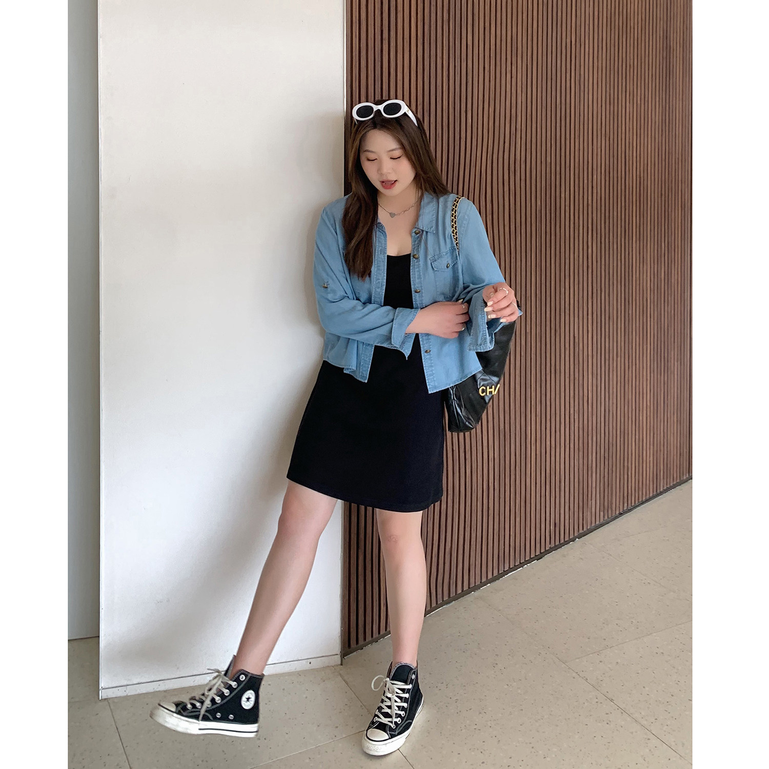 ALIN定制大码2023新款夏季胖mm遮肚上衣藏肉200斤天丝牛仔衬衫女_虎窝淘