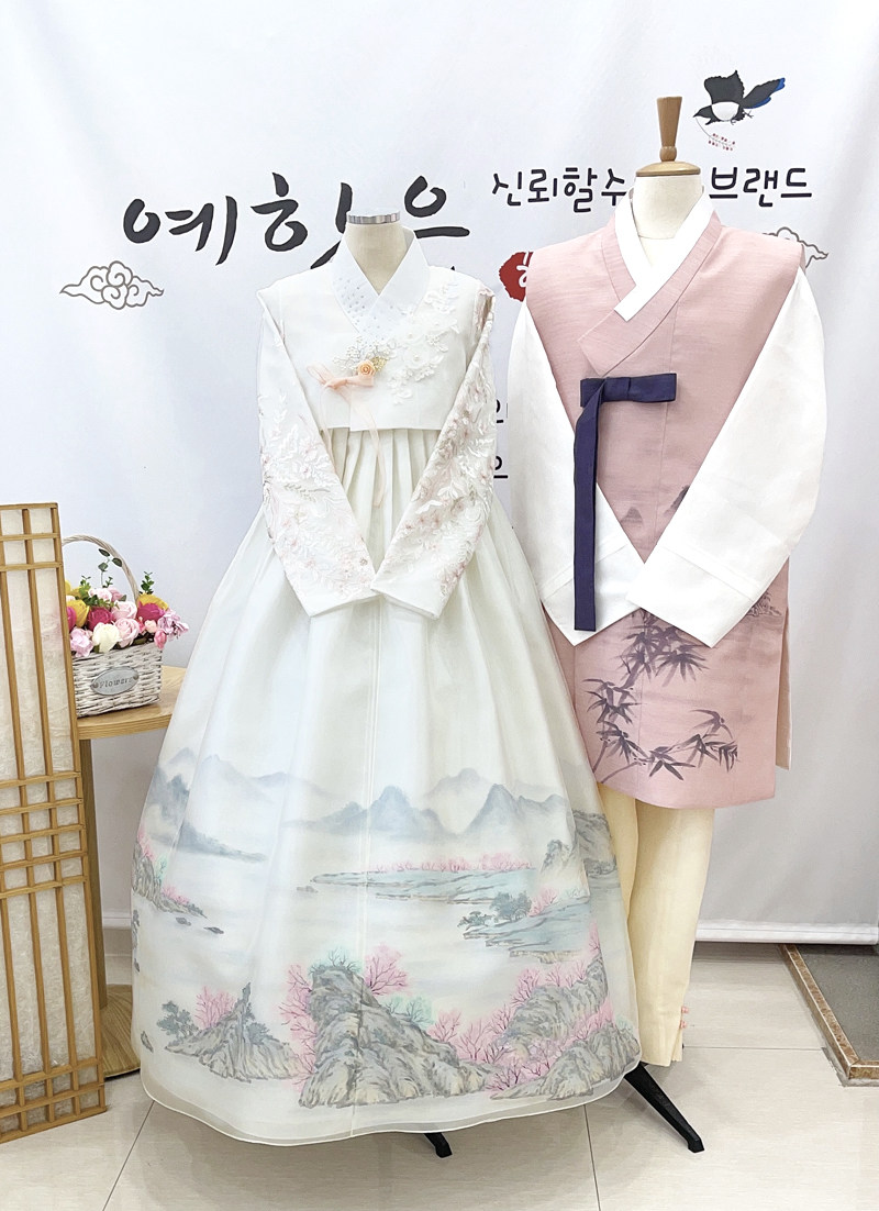 韩国进口高端面料纯手工水墨画/朝鲜族民族服装 舞台韩服 NS1206
