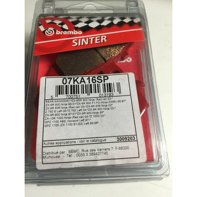 Kit 2 PLAQUETTE FREIN BREMBO ARRIERE 07HKA16SP ZX9R ZX10R ZX