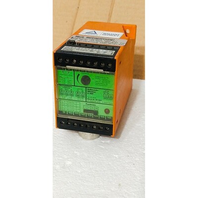 IFM Electronic AZ 33-B Standstill monitor A300 Meter Transdu