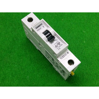 西门子 5SX21 IEC 60898 C15 400V 断路器,二手
