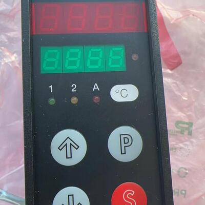 UDC-35 BRODERSEN 数显工业温控控制器议价维修