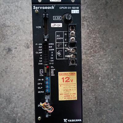 CPCR-01-SD1B 安川伺服驱动器 工控自动化设备配件议价维修