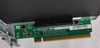 联想X3250M6服务器PCI扩展卡