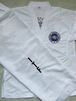 花郎武道itf传统学员跆拳道服