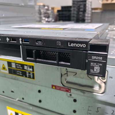 联想Lenovo SR258 1U机架式服务器4*3.5 S--议价商品
