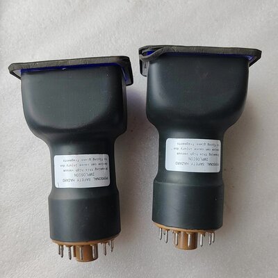 PHOTONIS光电倍增管S83079EM5 3E1212--议价商品