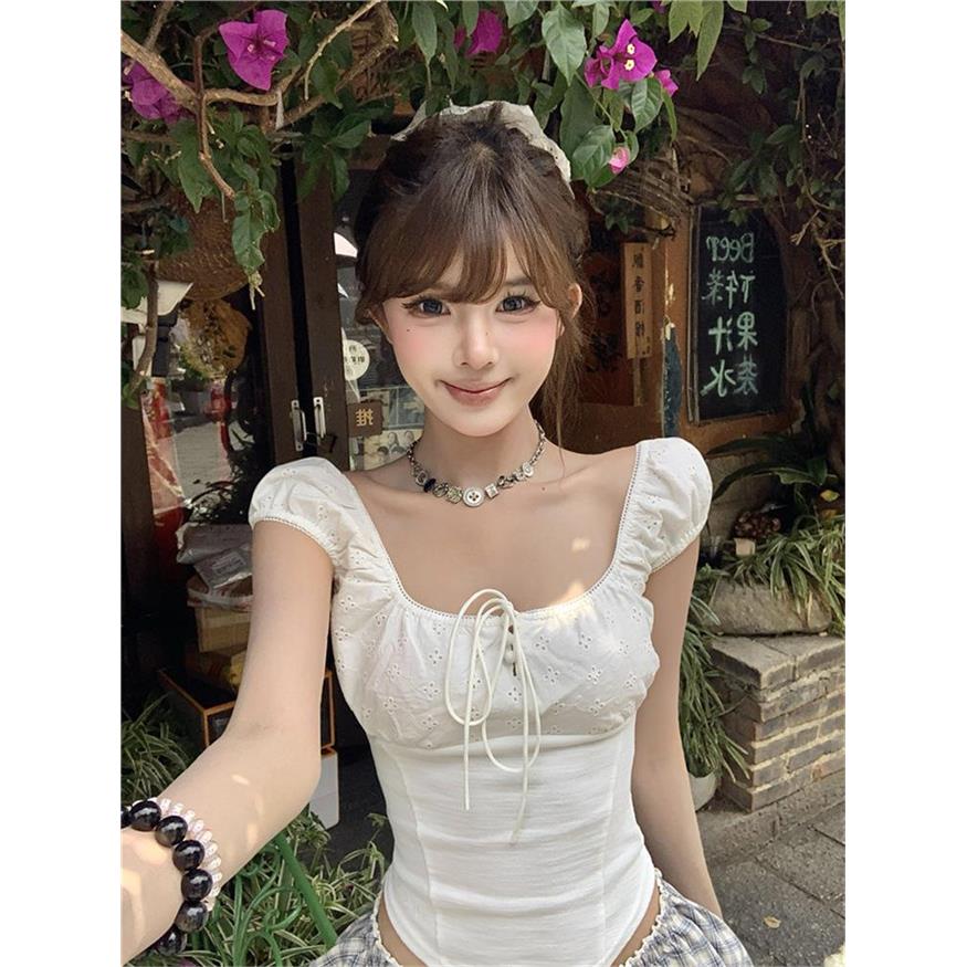 美式方领白色泡泡袖绑带短款上衣女夏季显瘦收腰蕾丝辣妹短袖T恤