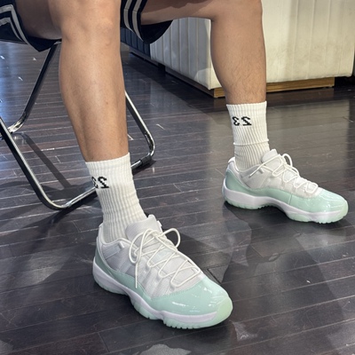 Nike/耐克Air Jordan 11复古百搭防滑耐磨舒适缓震球鞋AH7860-103