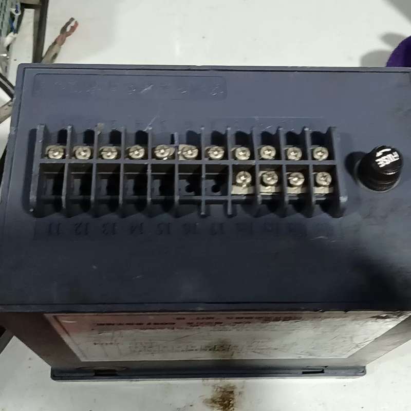 议价华冠JKGF-10智能无功功率自动补偿控制器,具体看详图,图可