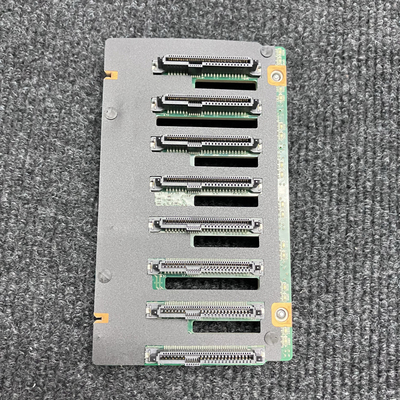 TYAN 2U 8盘2.5寸U2 PCIE 5.0 MCIO X8 GEN5.0硬盘背板拆机99新