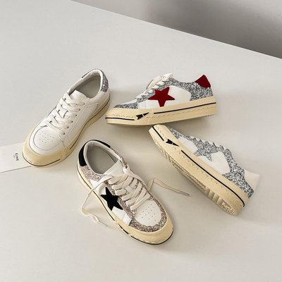 Lismo~复古星星板鞋女厚底增高百搭休闲鞋小众亮皮运动风德训鞋潮