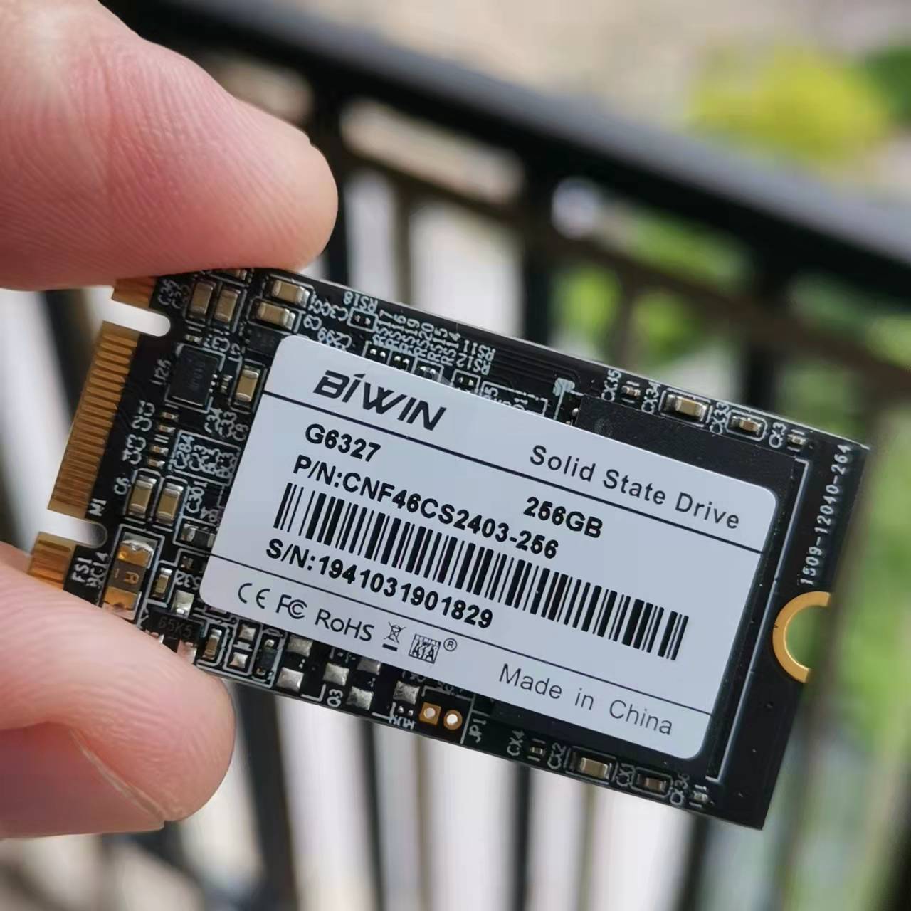 BIWIN佰维256G固态硬盘M.2接口2242 NGFF SATA3笔记本SSD全新256G_虎窝淘