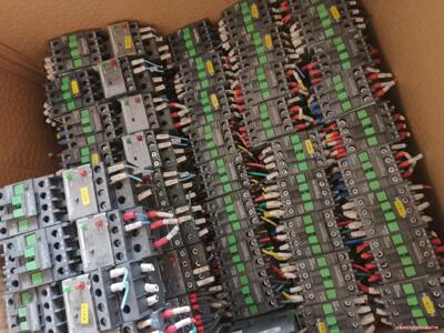 施耐德LC1E0610 / 0910交流接触器骏营议价商品