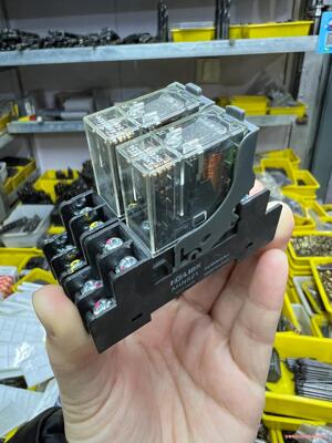 松下继电器  AHN22324 带座AHNS21，24VDC议价商品