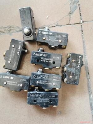 Z-10FDY-B7。开关。OMRON。库存老货。2元一个。骏营议价商品