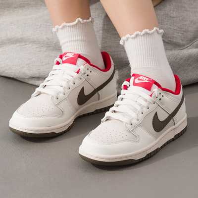 耐克NIKE女鞋马年新款运动鞋dunk低帮板鞋轻便休闲鞋女IQ9793-020