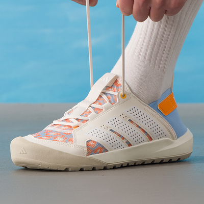 阿迪达斯adidas夏款男鞋涉水溯溪鞋2026新款透气运动休闲鞋HP7165