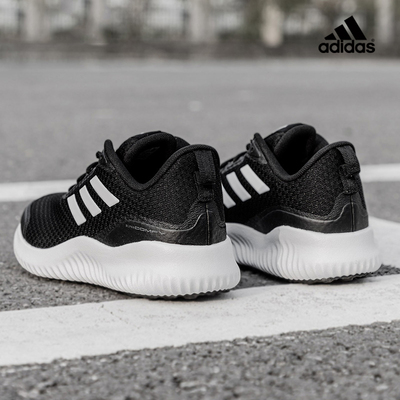 阿迪达斯男鞋官方旗舰26春季新款低帮运动鞋透气减震跑步鞋ID0350