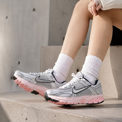 NIKE耐克复古慢跑鞋女鞋夏季新款轻便运动休闲鞋老爹鞋HF1877-001