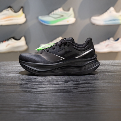 李宁轻量高回弹缓震保护跑鞋