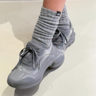 代购Alo Runner JISOO金智秀同款灰色跑步鞋女鞋透气缓震2025新款