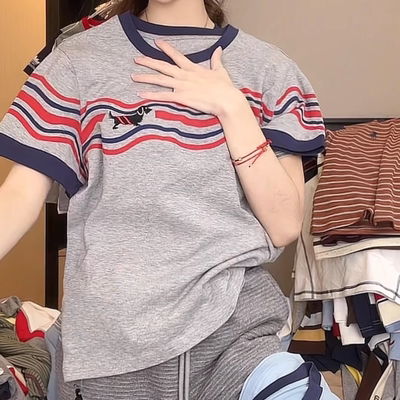 卡通小狗印花撞色印花短袖T恤女2025夏季新款时尚宽松百搭上衣女