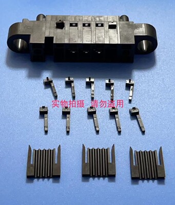 10073097-DGC001LF FCI连接器 插梢 充电线缆 PWRBLADE 端子卡位