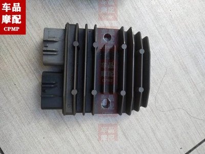 宝马 R1200GS 水鸟 R1200RT S1000R RR  XR 充电器 整流器 稳压器